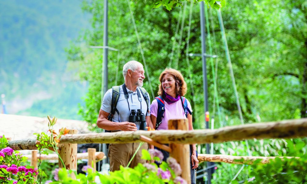 12 safe and fun outdoor activities for seniors - Royal Examiner