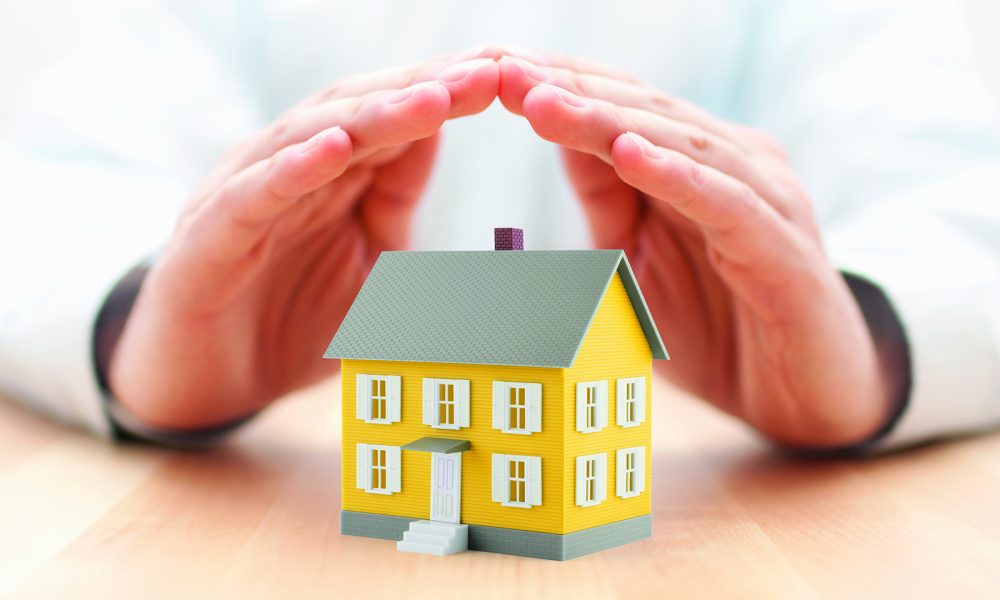 3 questions to ask before switching home insurance plans - Royal Examiner