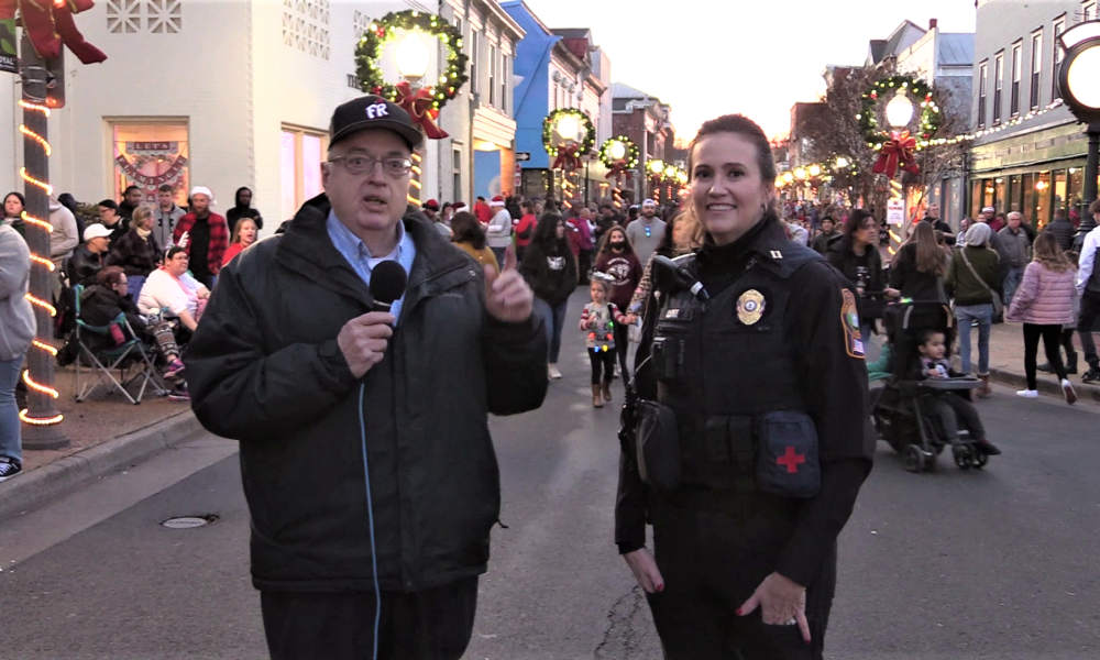 WATCH: Christmas Parade 2021 - Royal Examiner