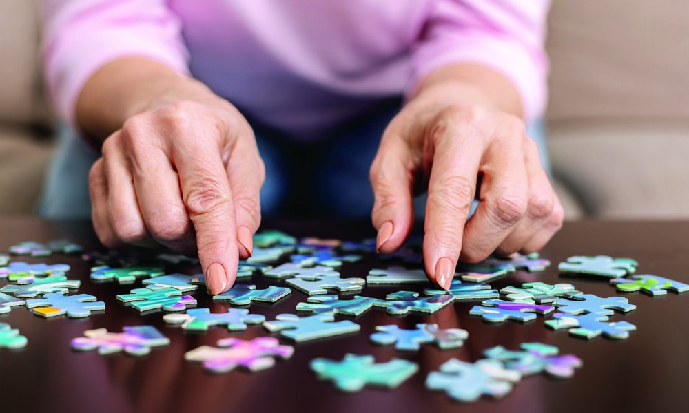 4 reasons why puzzles are great for seniors - Royal Examiner
