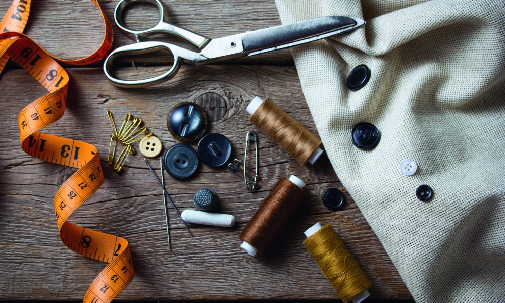 Clothes mending: an eco-friendly practice - Royal Examiner