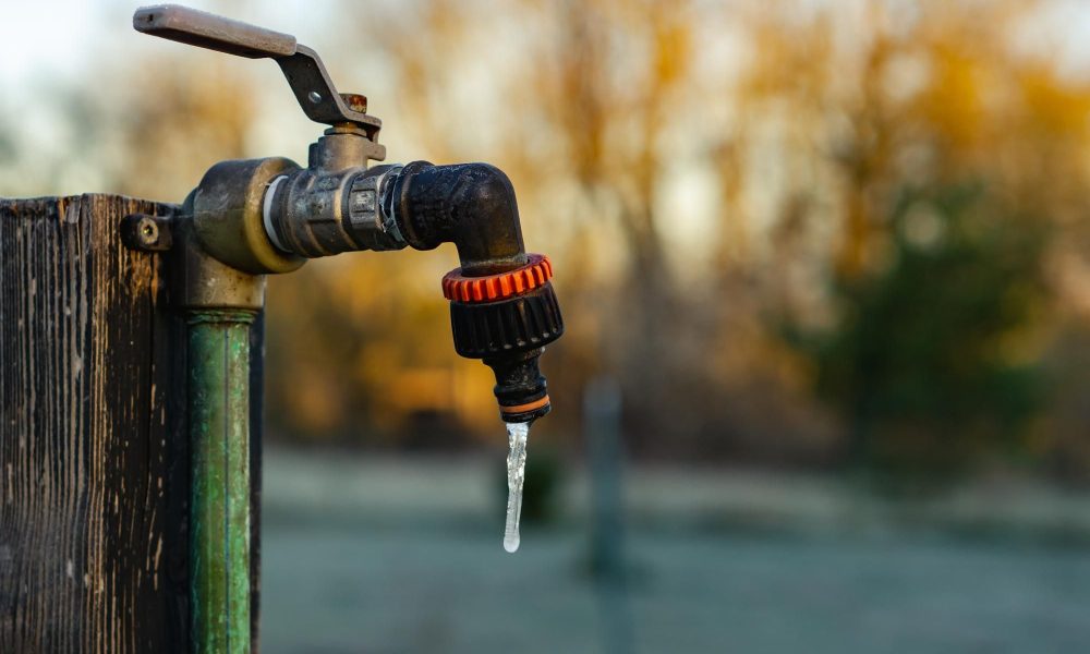 Prevent outside water sources from freezing - Royal Examiner