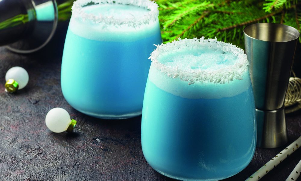 Ice palace cocktail - Royal Examiner