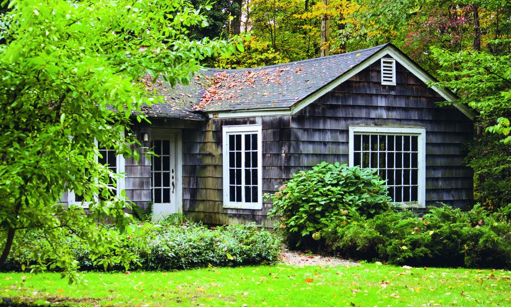 What you need to know about buying a repossessed home - Royal Examiner