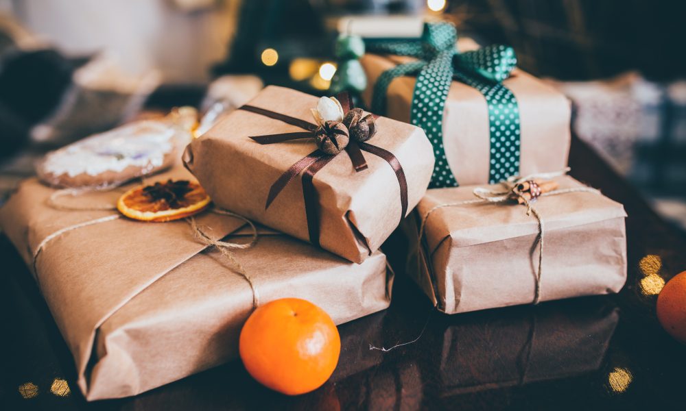 Five types of gifts for new homeowners - Royal Examiner