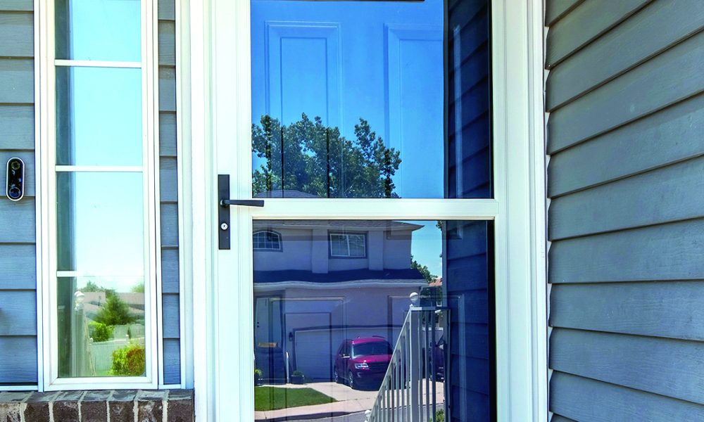 A short guide to storm doors - Royal Examiner