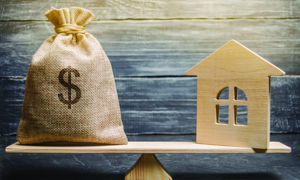 Understanding Real Estate: Market Value vs. Municipal Assessment - Royal Examiner